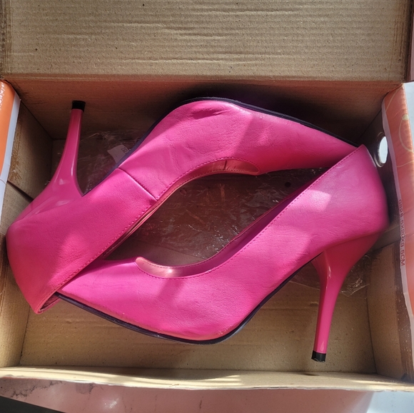 Shoes | Hot Pink Pumps Barbie Gum Pink Retro Style | Poshmark